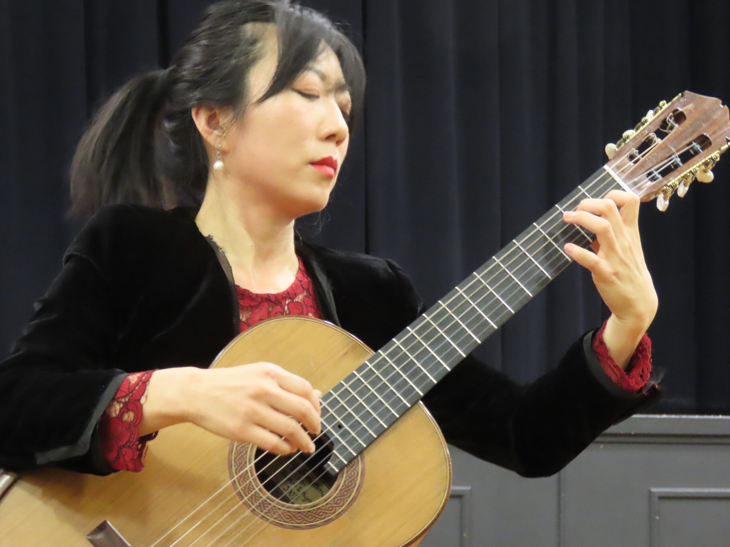 Xuefei Yang (guitar) – 11th November 2022 – Scunthorpe and North ...